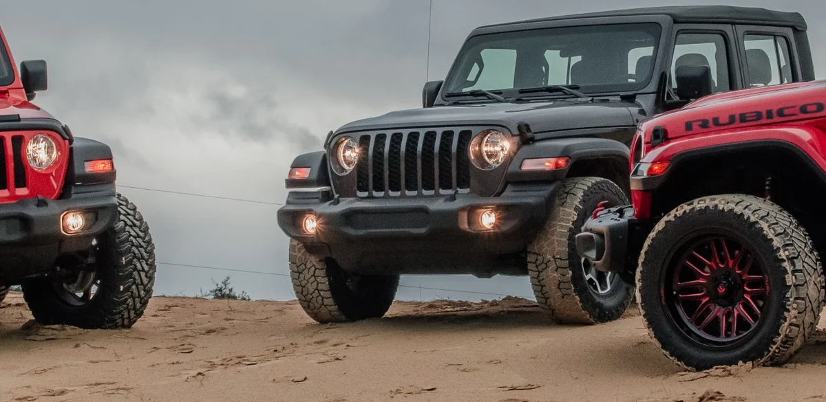 DISTINCTION APPLIED | PAINTED JEEP PARTS. OEM COLORS. INDUSTRY LEADER ...